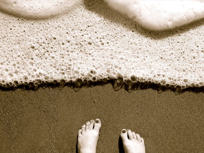 Bubble Toes | Smithsonian Photo Contest | Smithsonian Magazine