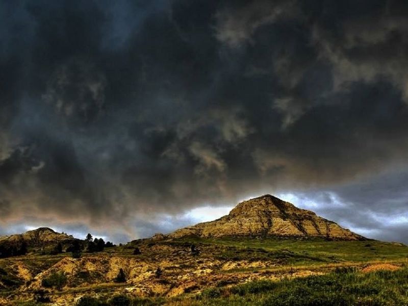 Storm Clouds In Montana | Smithsonian Photo Contest | Smithsonian Magazine