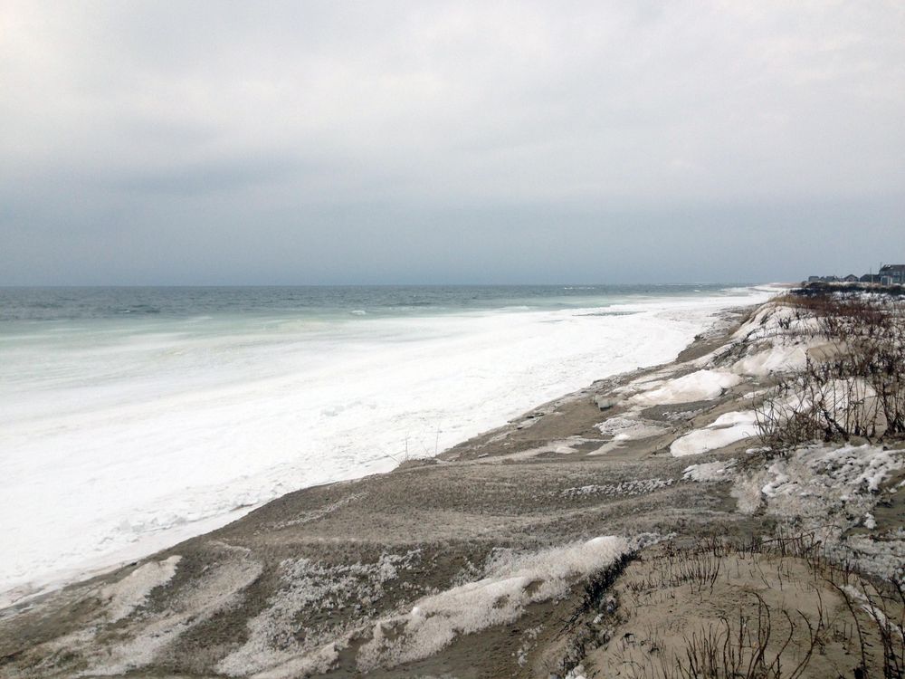 How "Slurpee" Waves Formed Along a Nantucket Beach
