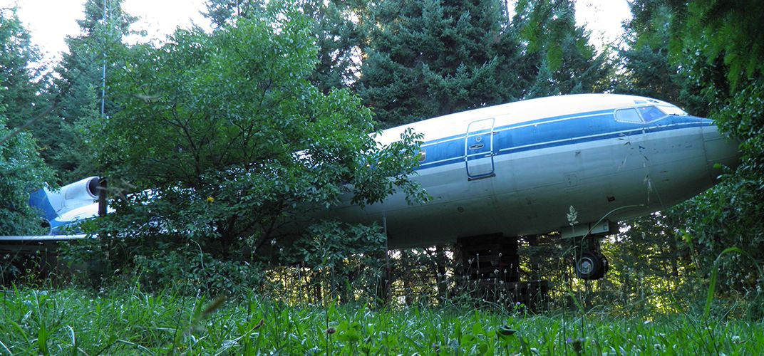 Looking for a New Place to Live? This Man Chose an Airplane | Smithsonian