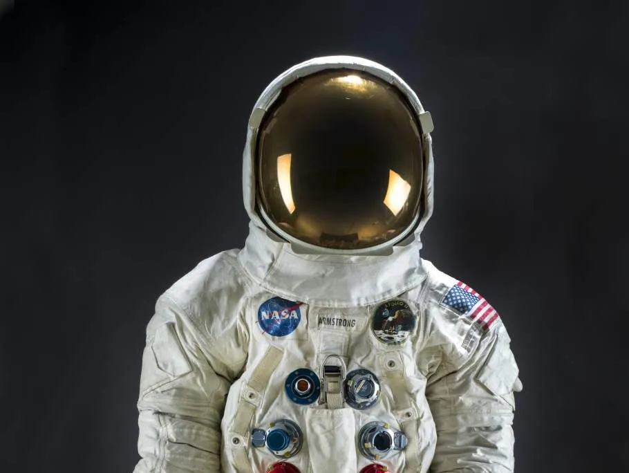 apollo astronaut suit