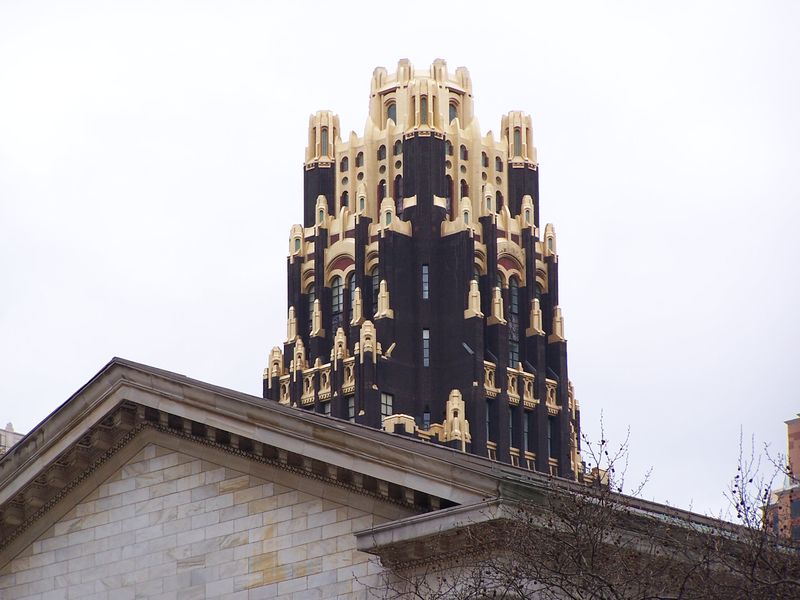 Black & Gold Building | Smithsonian Photo Contest | Smithsonian Magazine