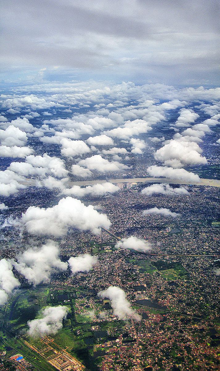 ROW OF CLOUDS | Smithsonian Photo Contest | Smithsonian Magazine