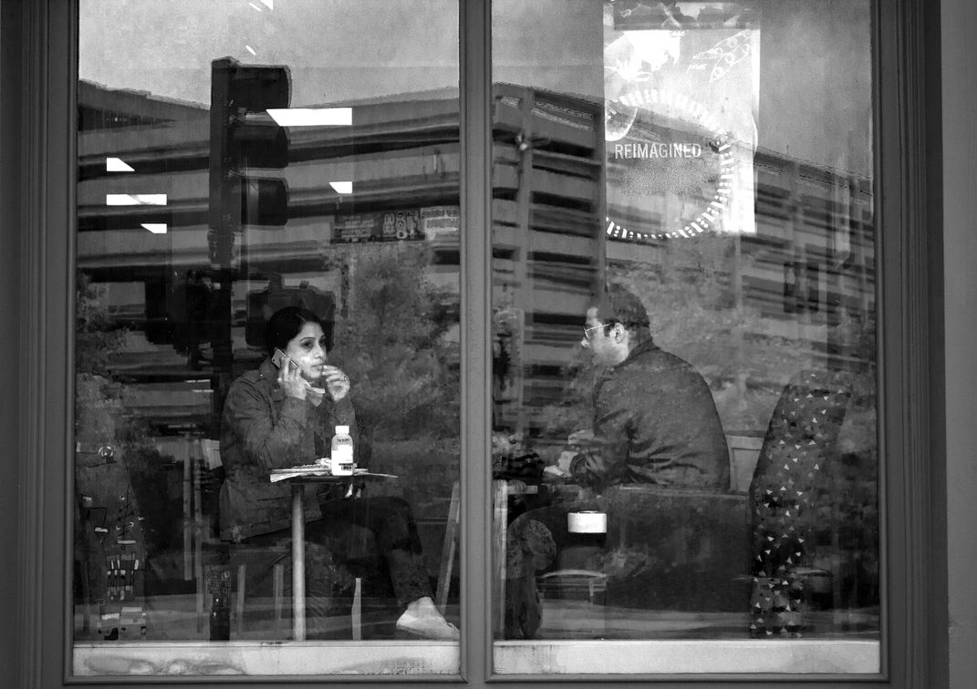 Walking in Boston again shooting windows and reflections for class at ...