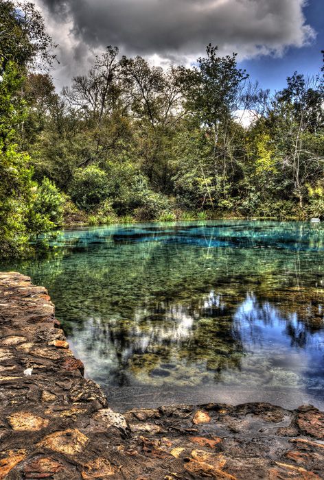 HDR shot of Ichetucknee Springs State Park's main spring head ...