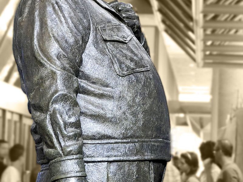 TV's most famous bus driver Ralph Kramden (aka Jackie Gleason) in ...