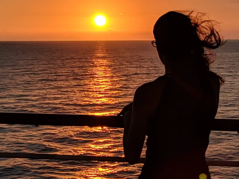 Sunset Girl | Smithsonian Photo Contest | Smithsonian Magazine